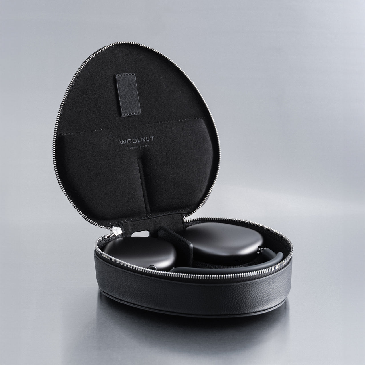 WOOLNUT | Swedish design house. Premium accessories made for tech.